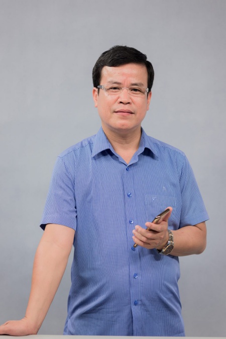 Cán bộ - Page 4 of 6 - SOICT